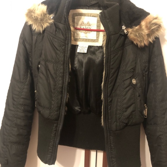 Jackets & Coats | Puffer Mid Cut Jacket | Poshmark